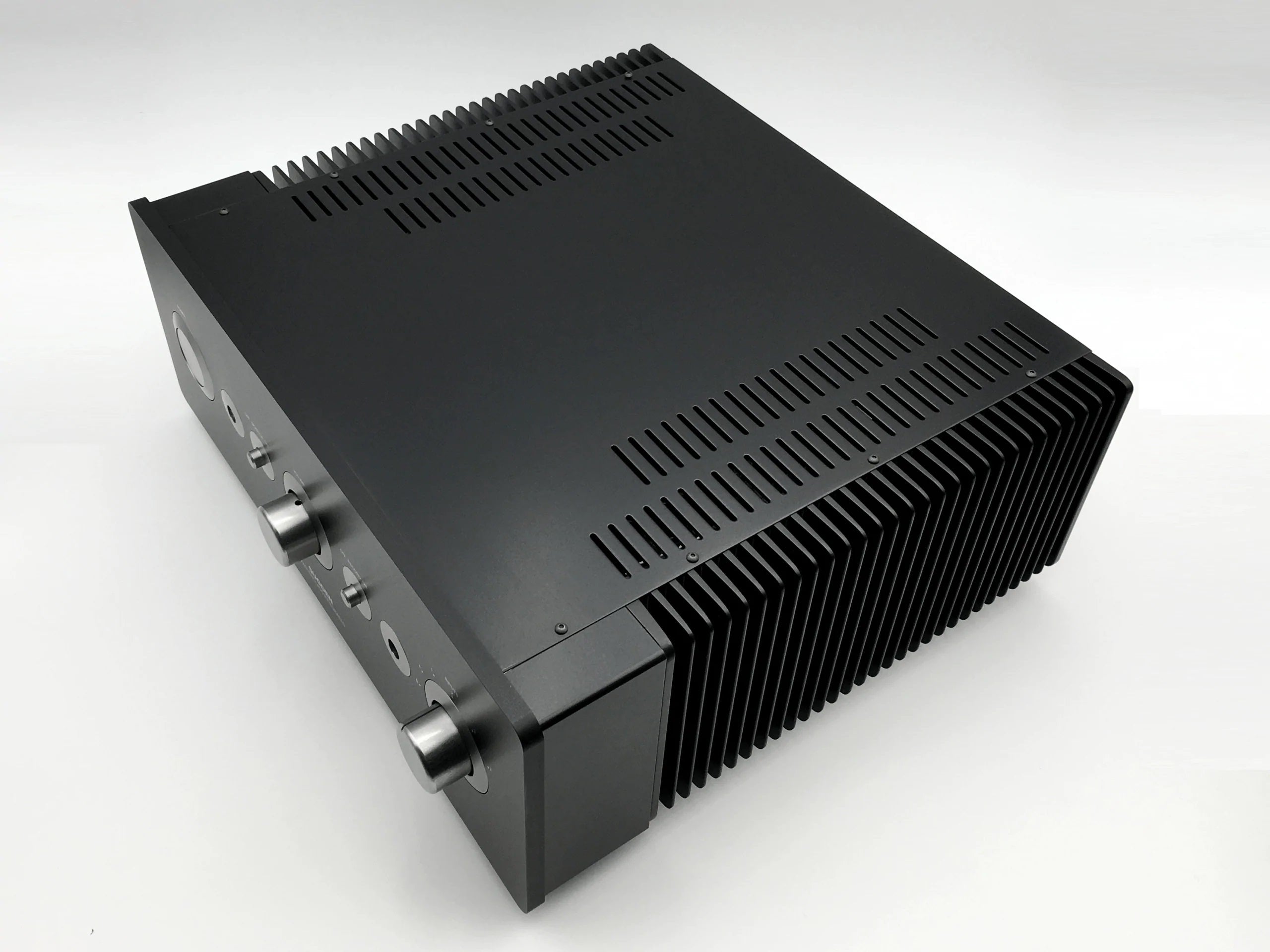 SUGDEN Masterclass IA-4 Integrated Amplifier Online – Bombay Audio